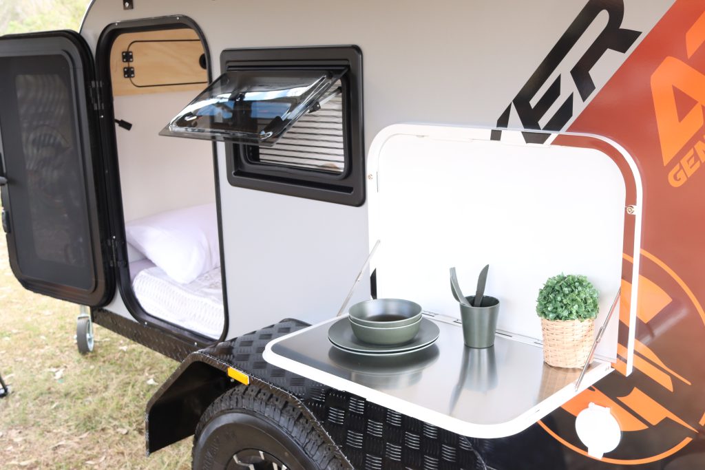 Seeker AT Gen2 - Space Pod Camper - Space Pod Campers